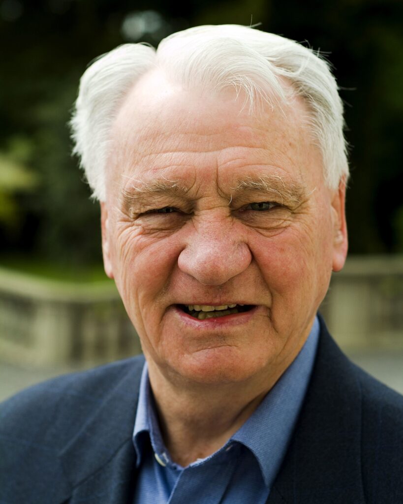 SIR BOBBY AT 90 – BOBBY ‘90